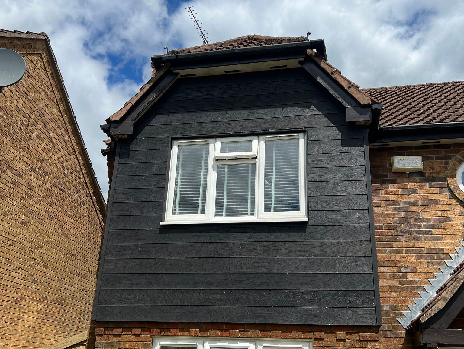 Composite Cladding - Wyldwood